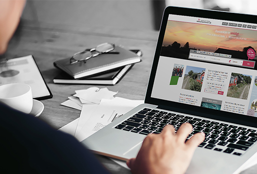 CMS vs. Framework – which one is better for web development?